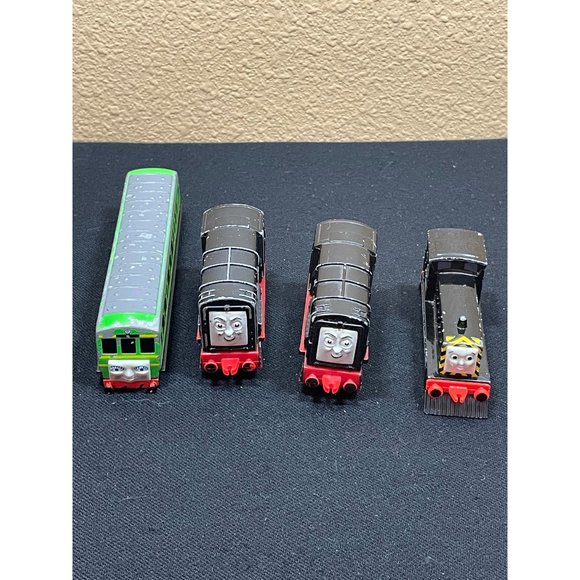 Ertl | Toys | Ertl Thomas Friends Thomas Engine Collection Trackmaster ...